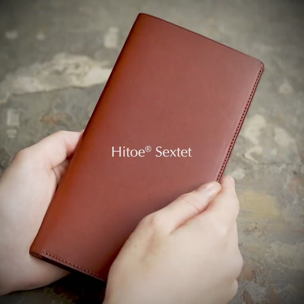 薄いカードケース（束入れ） Hitoe® Sextet - Liscio - | 色艶深まるスムースレザー | SYRINX